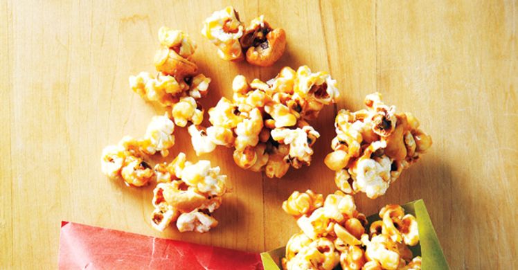 8 Munchable, Finger-Licking Movie Snacks - Forkly