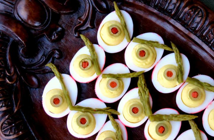 Spooky Halloween Treats Inspired by Body Parts - Forkly