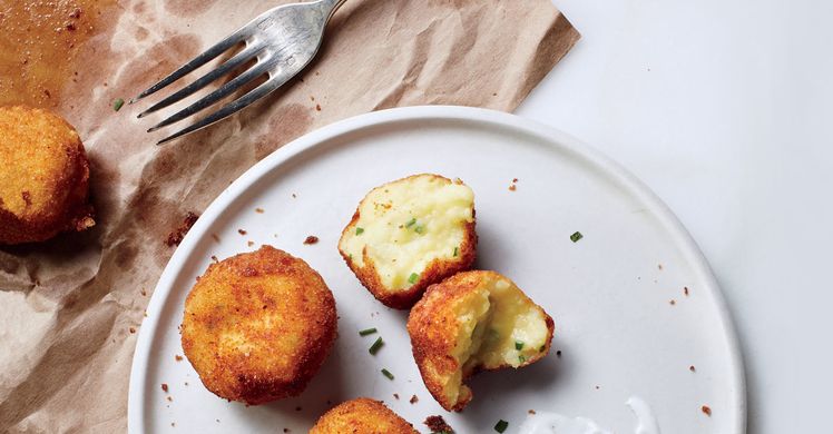 Potato Potatoh: The Very Best of Your Favorite Starch - Forkly