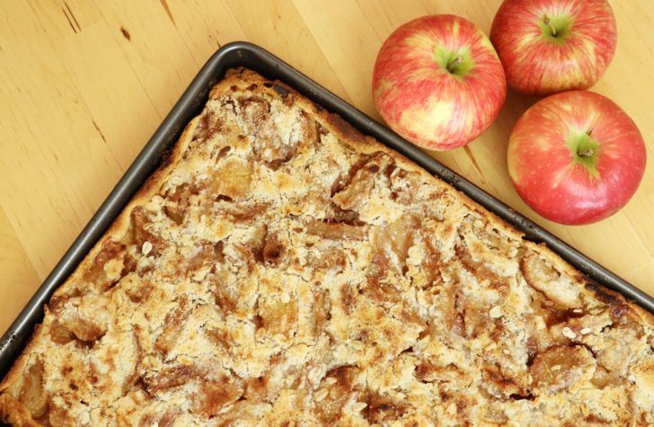 Sheet Pan Apple Pie - Forkly