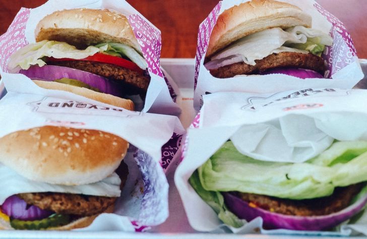 A&W Beyond Meat Burger Review: Taste-Testers Reveal Their Ratings - Forkly